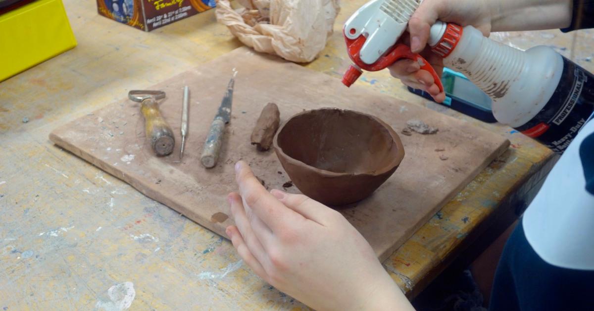Why We’re Still Making Pinch Pots - Artsy