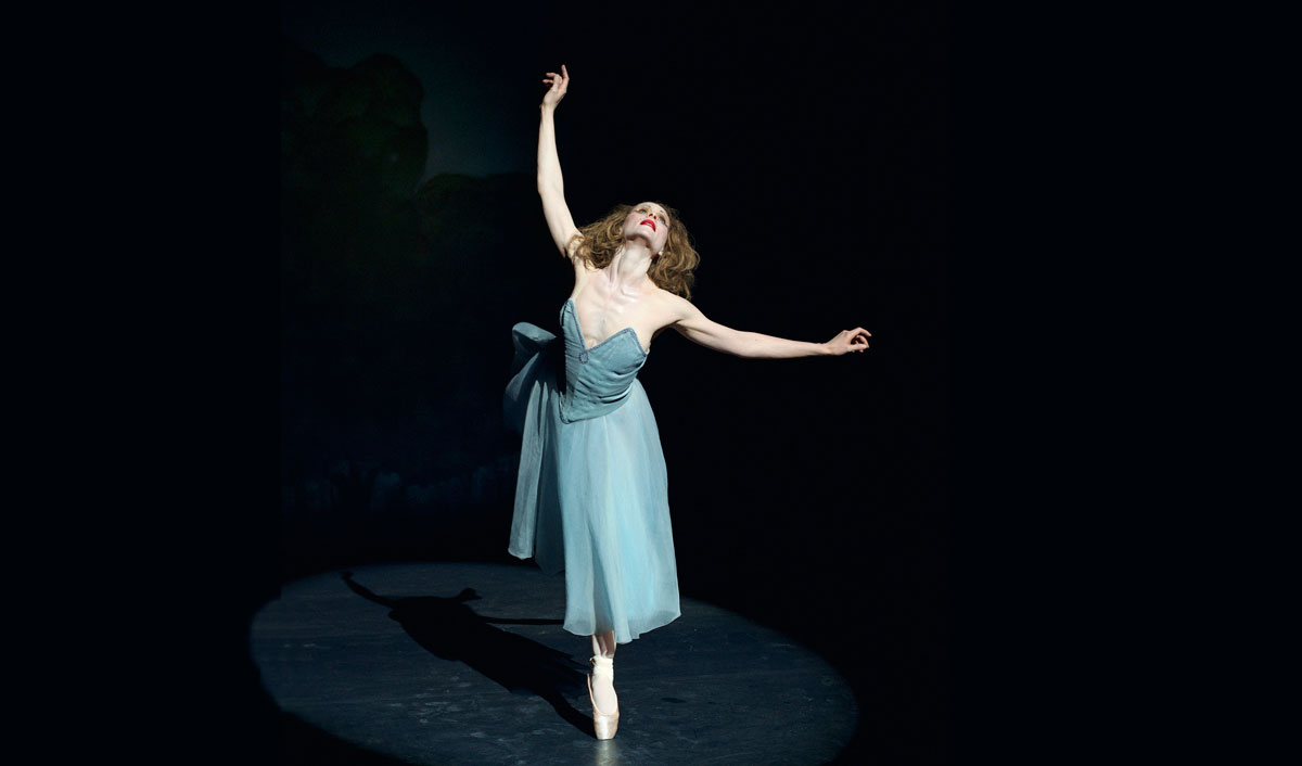 Do Artists Feel Stage Fright? One Artist Dares Gallery-Goers to Step ...